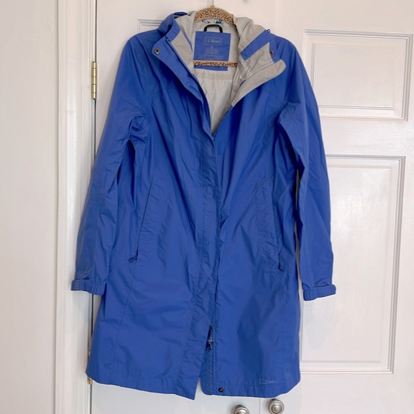 L.L. Bean | Jackets & Coats | Ll Bean M Rain Trench Coat Windbreaker ...